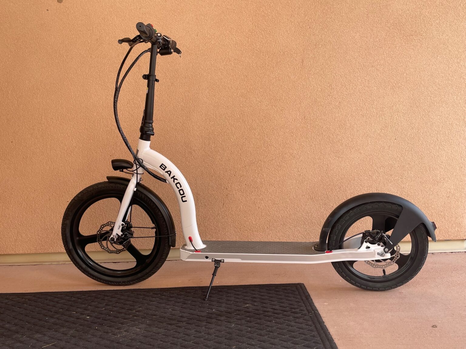 E-bike and E-scooter Rentals - Canyonlands By Night & Day